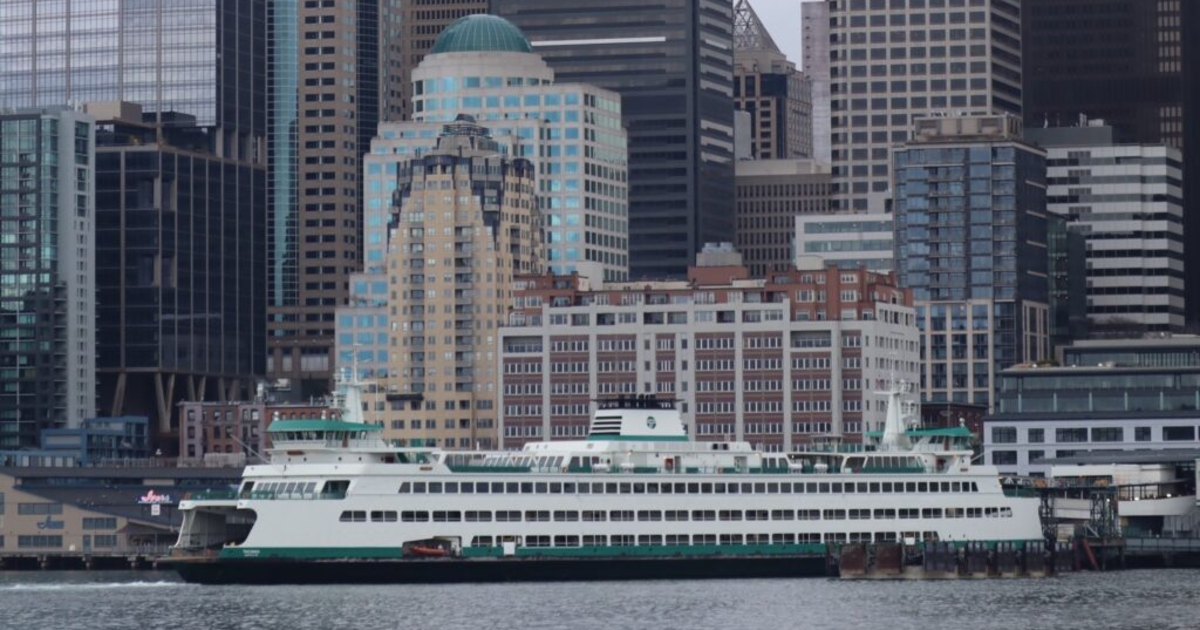 Inslee weighs in on pause of ferry electrification project he ...