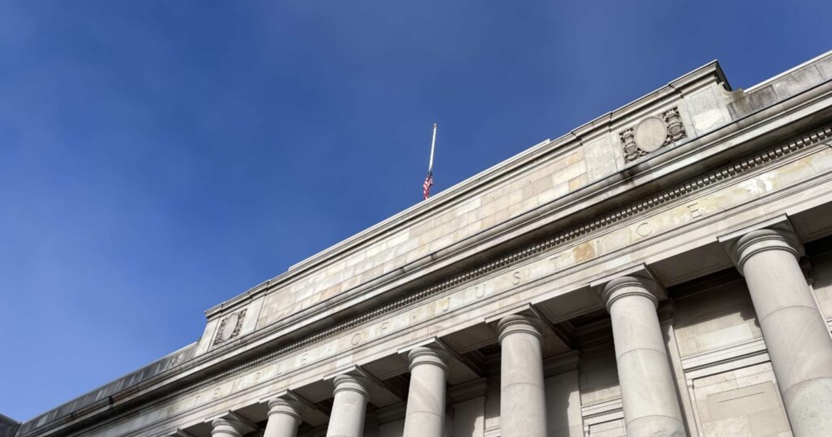 WA Supreme Court bats down referendum attempt targeting income tax ...