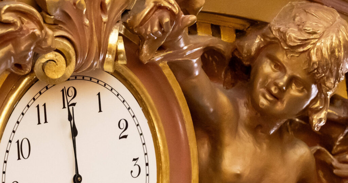 Bill to stop clocks from changing isn’t ready for prime time, Senate ...
