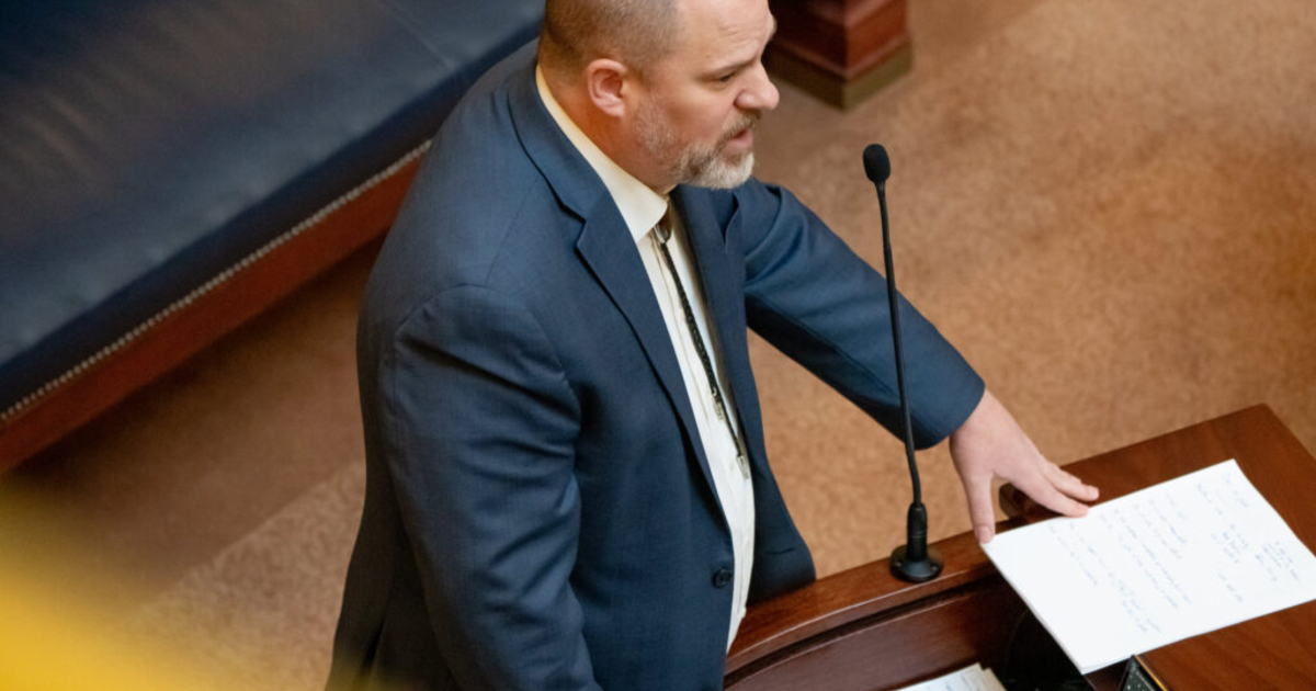 Utah senator announces he’s leaving the Republican party, joining Utah ...