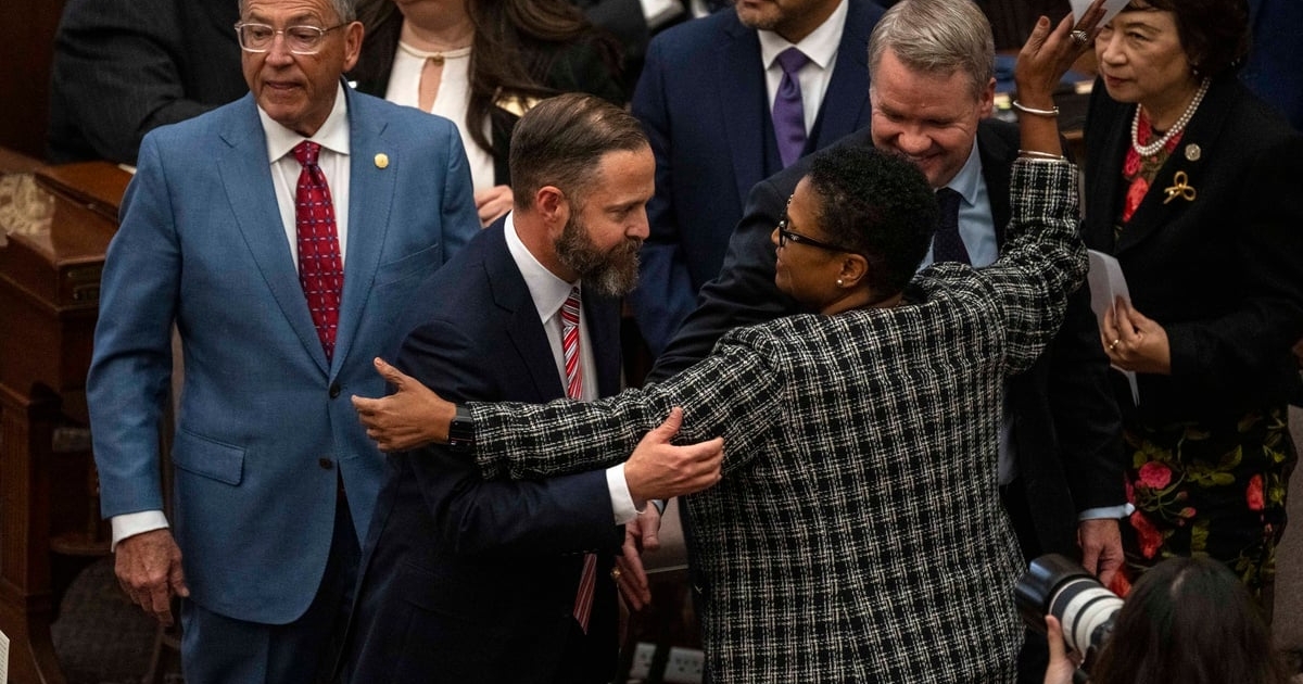 Texas Democrats hope to benefit after boosting Dustin Burrows to House ...