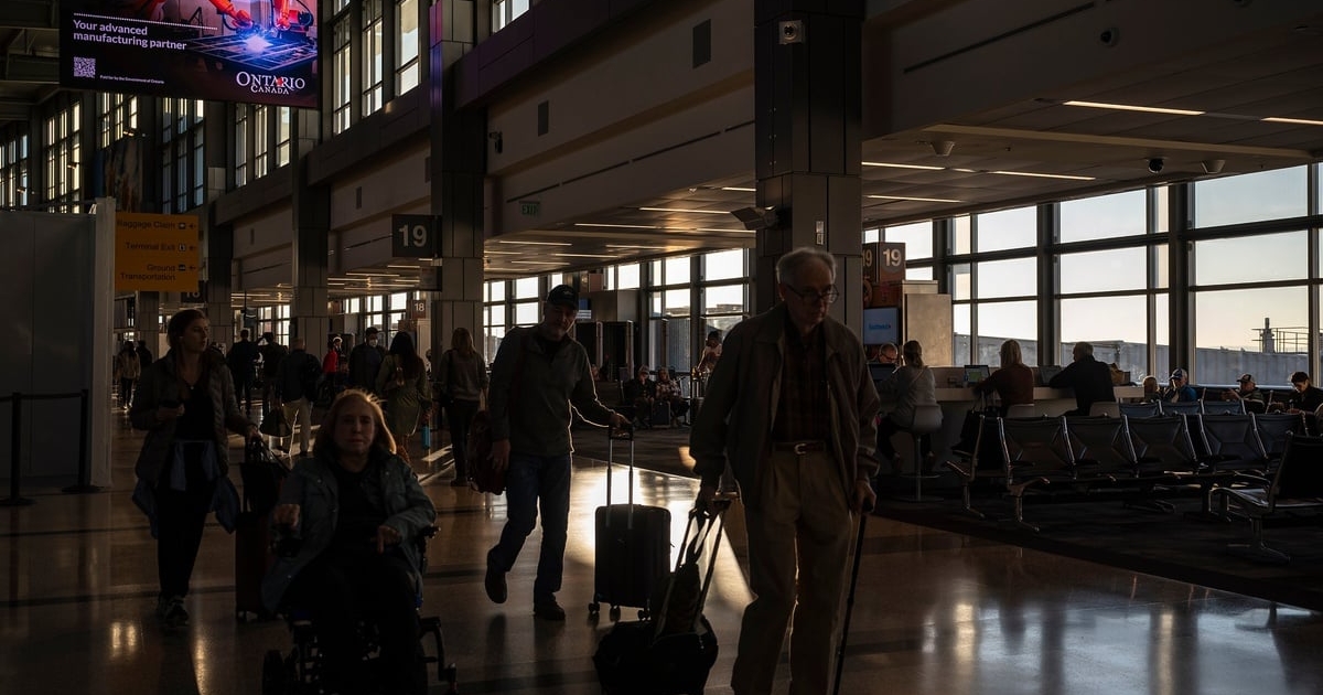 Immigration crackdown: Know your rights at the U.S. border and other ...