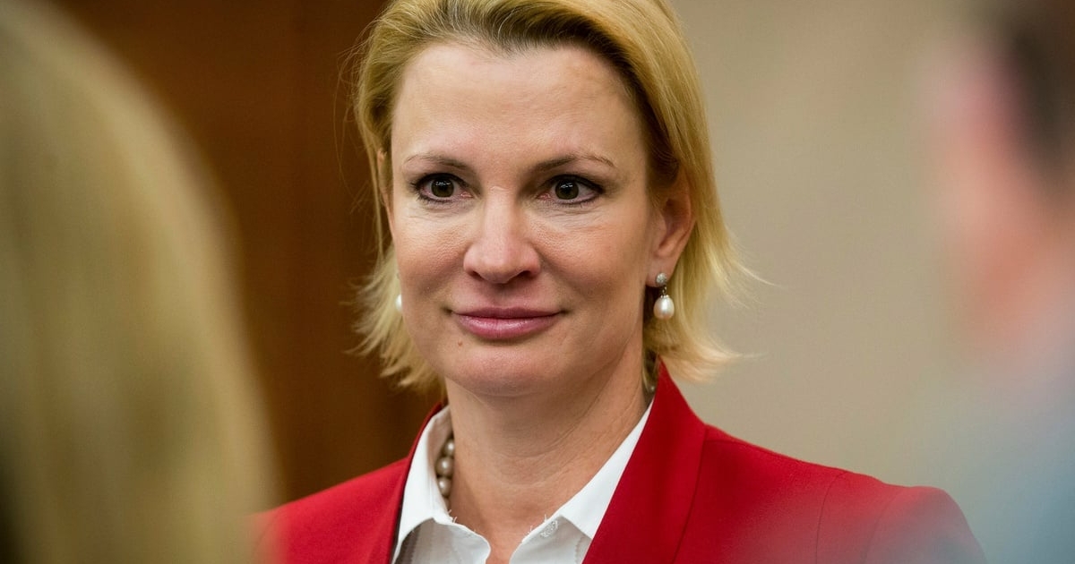 State Sen. Dawn Buckingham wins bid to manage the Alamo, disaster ...