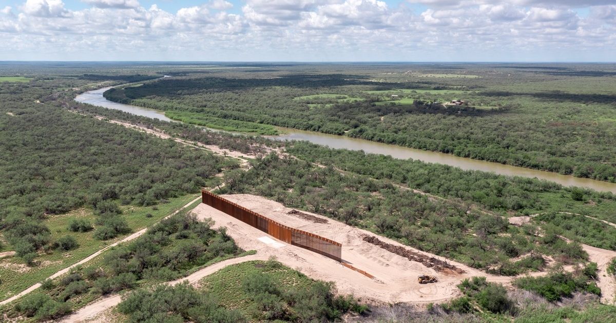 As landowners resist, Texas’ border wall is fragmented and built in ...