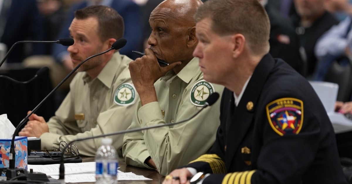 Texas emergency director calls for firefighting air force after ...