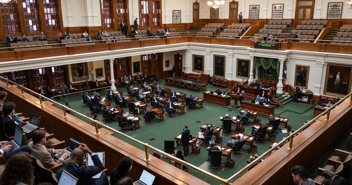 Texas bill that lets families use tax dollars for private schools ...