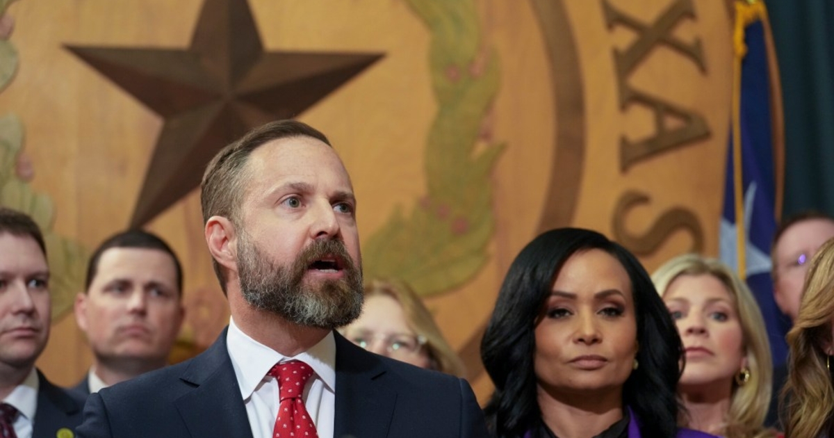 Texas Democratic chair calls for party to abandon GOP House Speaker ...