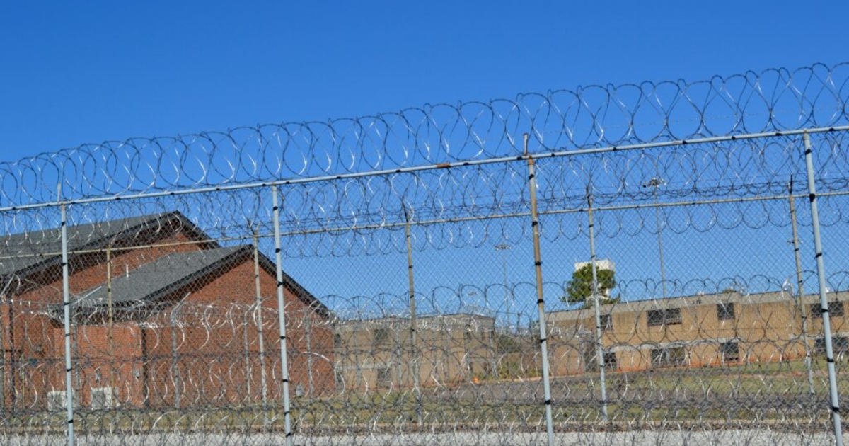 Oklahoma prison inmates operated political, insurance calls centers ...