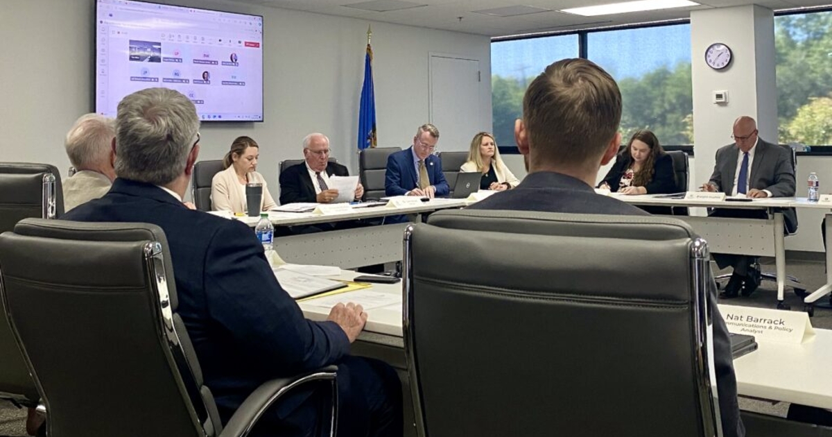 Oklahoma board approves over $158 million in grants for broadband ...