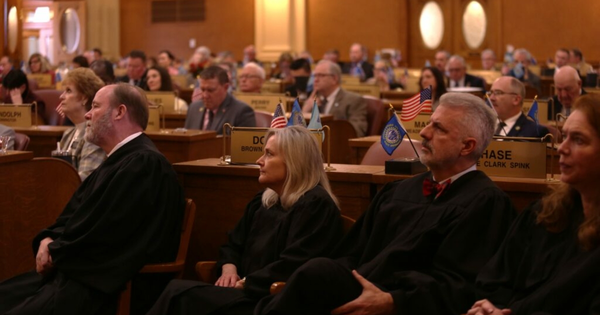 Chief justice: Prioritize public defense, problem solving courts and ...