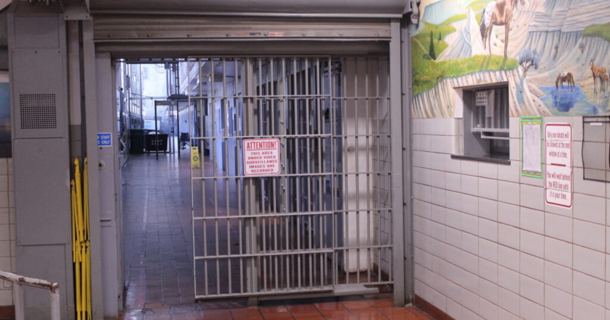 Apparent suicide at Springfield prison continues high number of inmate ...