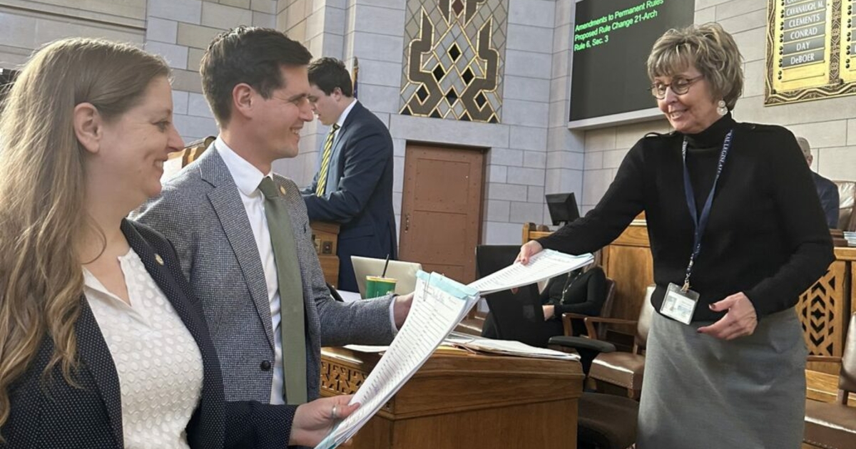 Nebraska 911 outages spark bills aimed at shoring things up | News From ...