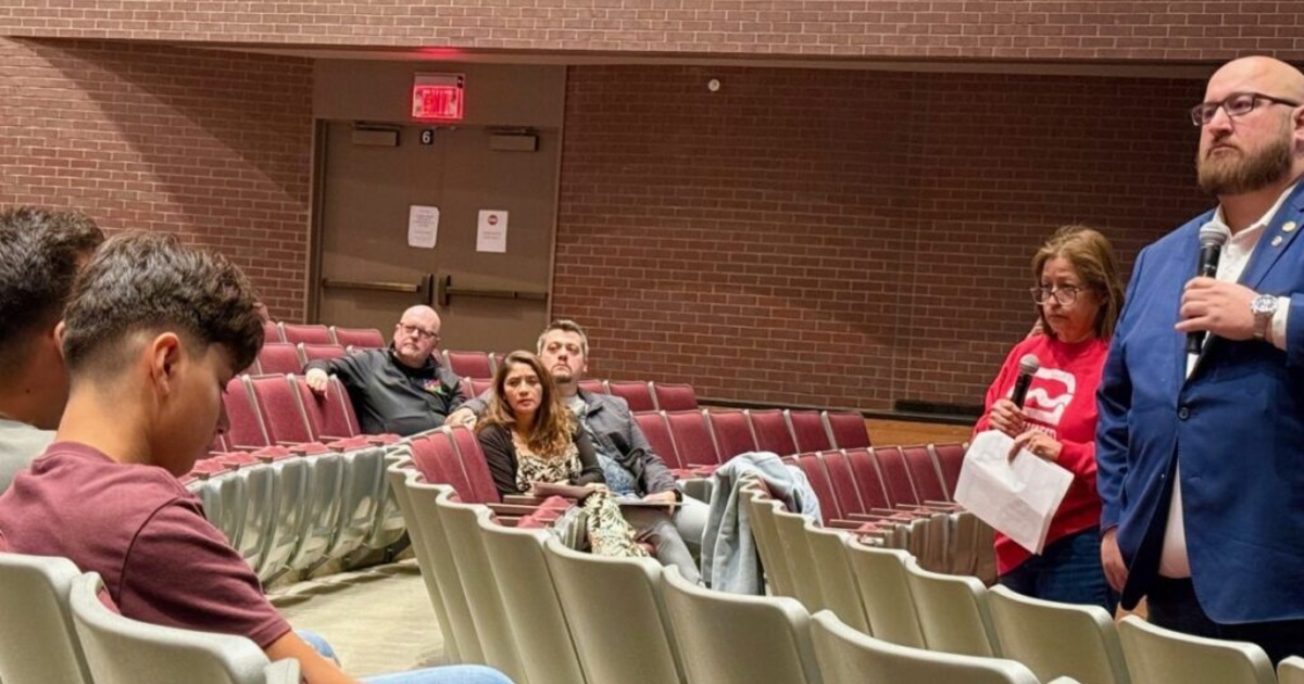 Nebraska lawmakers hear concerns, local to national, at South Omaha ...