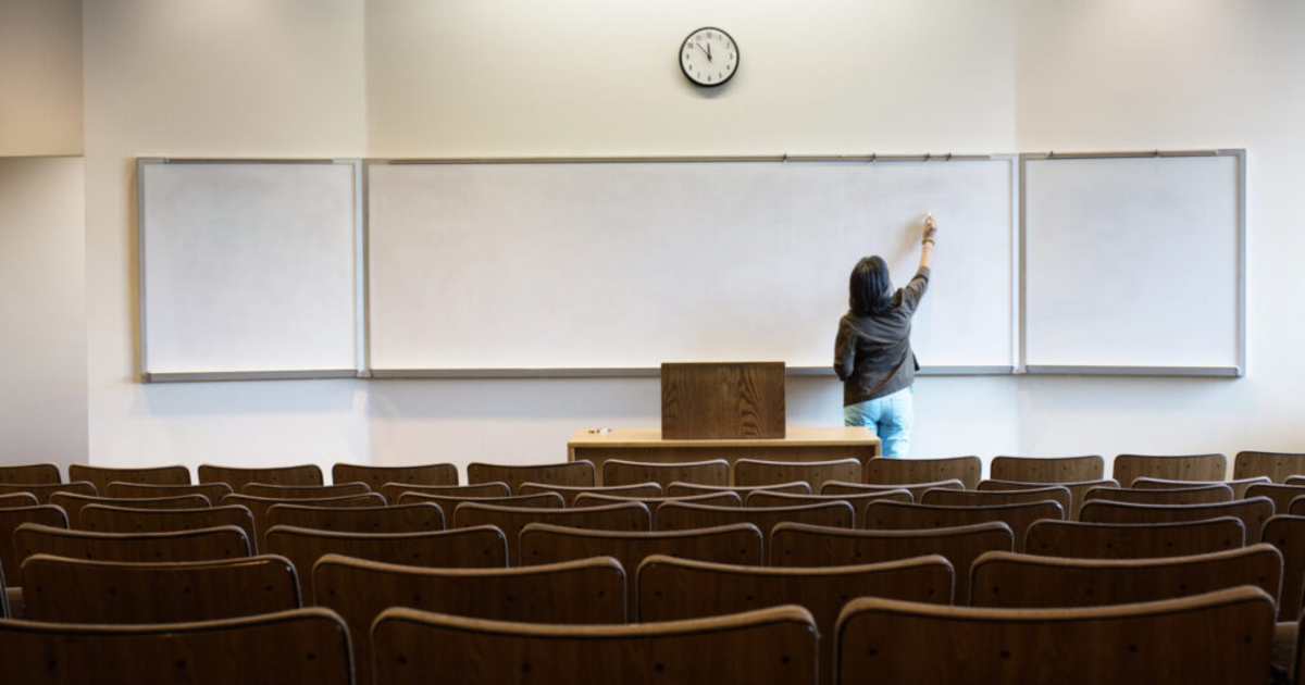 Indiana budget bill curbs university faculty power, ties tenure to new ‘productivity’ reviews ...