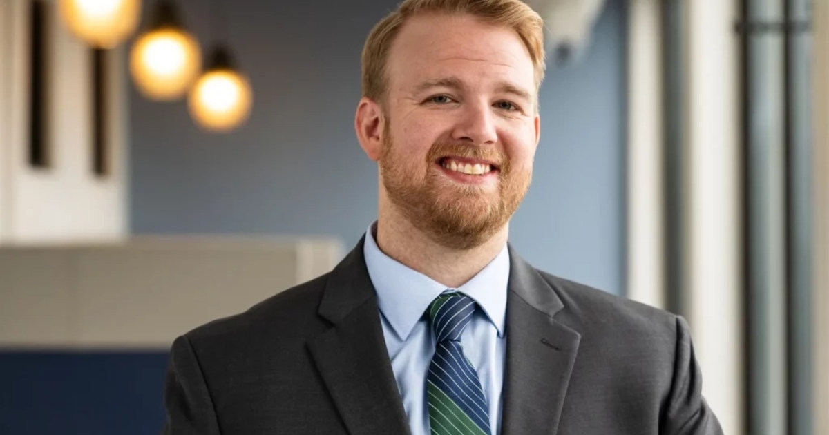 Louisville Democrat says he will challenge Grossberg in 2026 primary ...