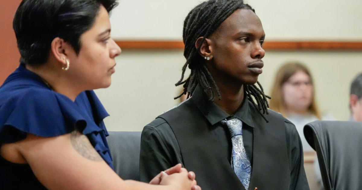 Judge orders former KY first lady Glenna Bevin to have no contact with ...