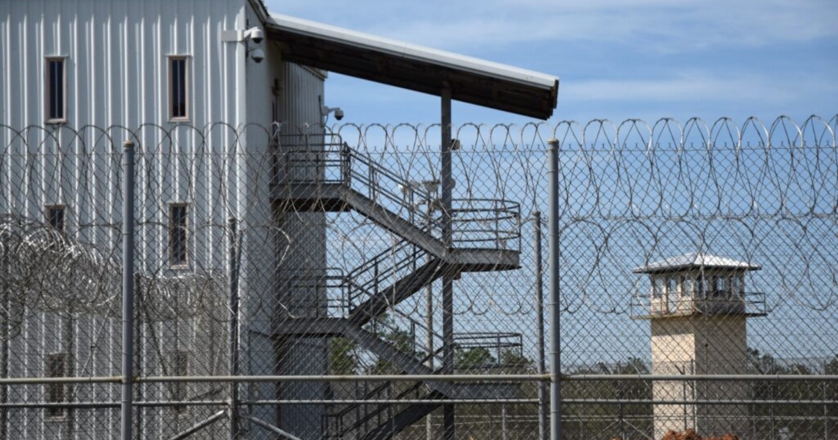 Controversies follow new Alabama Department of Corrections healthcare ...