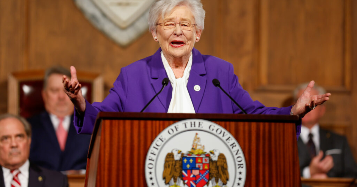 Gov. Kay Ivey pushes for school voucher-like program in State of the ...