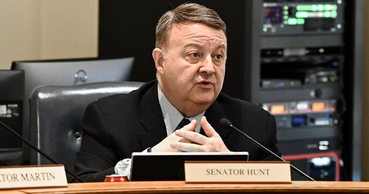 Republican Hunt defeats Democrat Claytor for West Virginia auditor ...