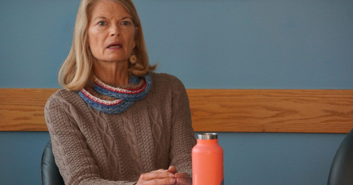 ‘You do not treat people in this manner’: Alaska Sen. Murkowski condemns Trump firings, other ...