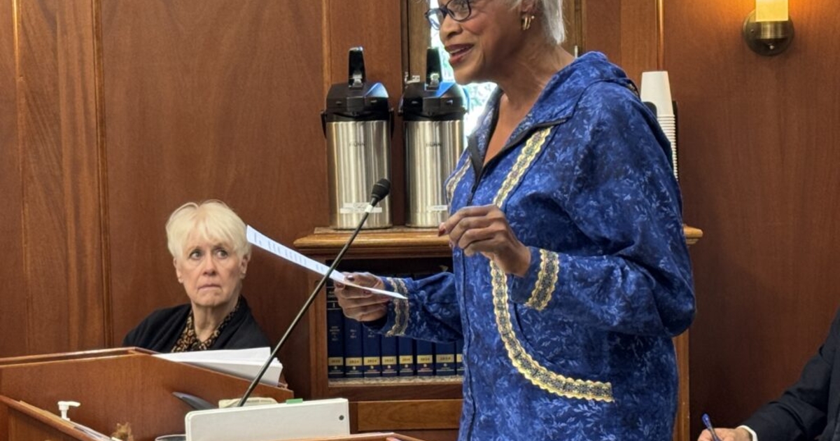 Dunleavy vetoes nine bills, but Alaska lawmakers override two in ...