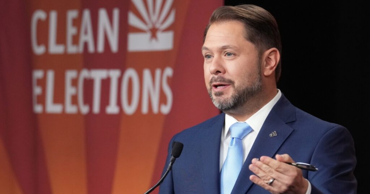 Gallego pulls ahead of Lake after a rancorous race for U.S. Senate ...