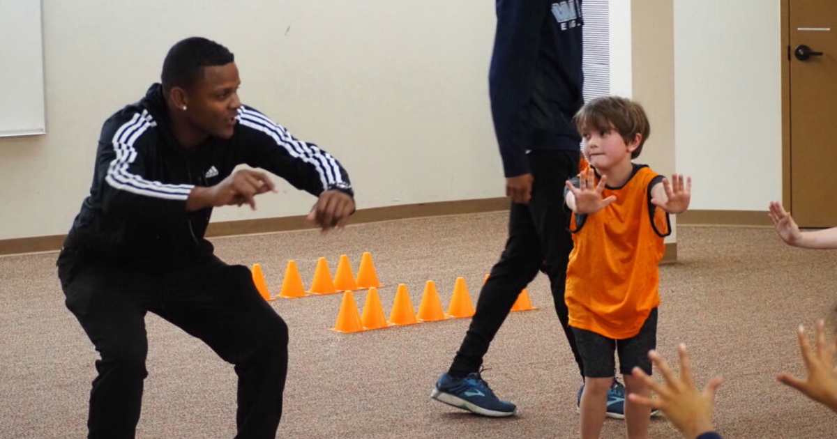 Migrants in Denver find ways to work, despite a system full of ...