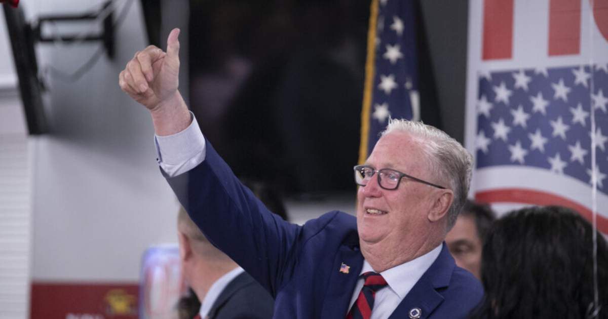 Cranston Mayor Ken Hopkins triumphs in tight race over Democrat Robert ...