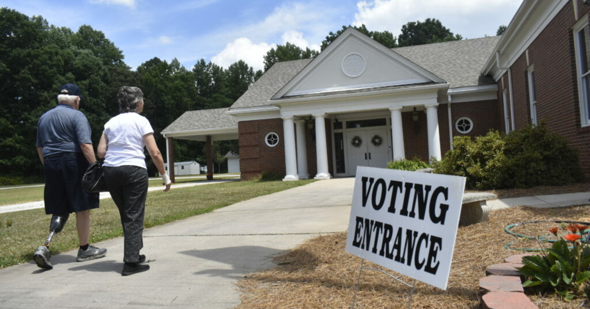 Former Trump advisor poised to become new Georgia congressman ...