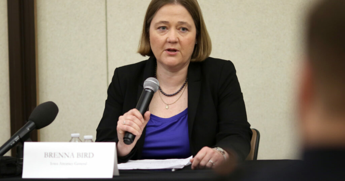 State appeals court block on Iowa’s law restricting school books, LGBTQ subjects | News From The ...