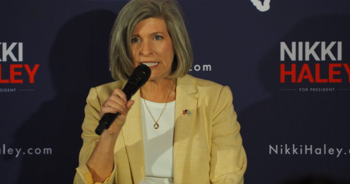 U.S. Sen. Joni Ernst announces she will not seek reelection | News From ...