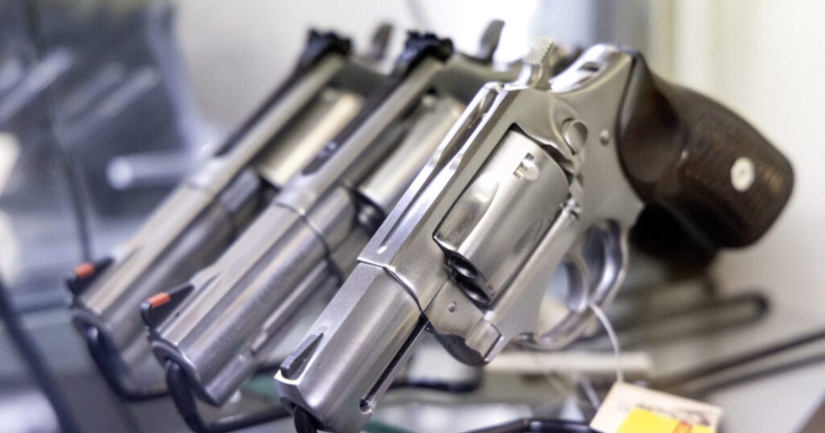 Iowa House panel votes to lower firearm age limit to 18 | News From The ...