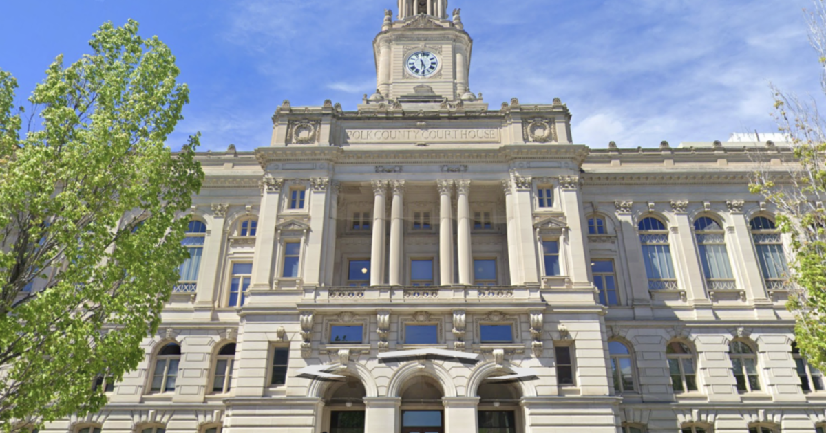 Second lawsuit filed against Des Moines Register, Selzer over Iowa Poll ...