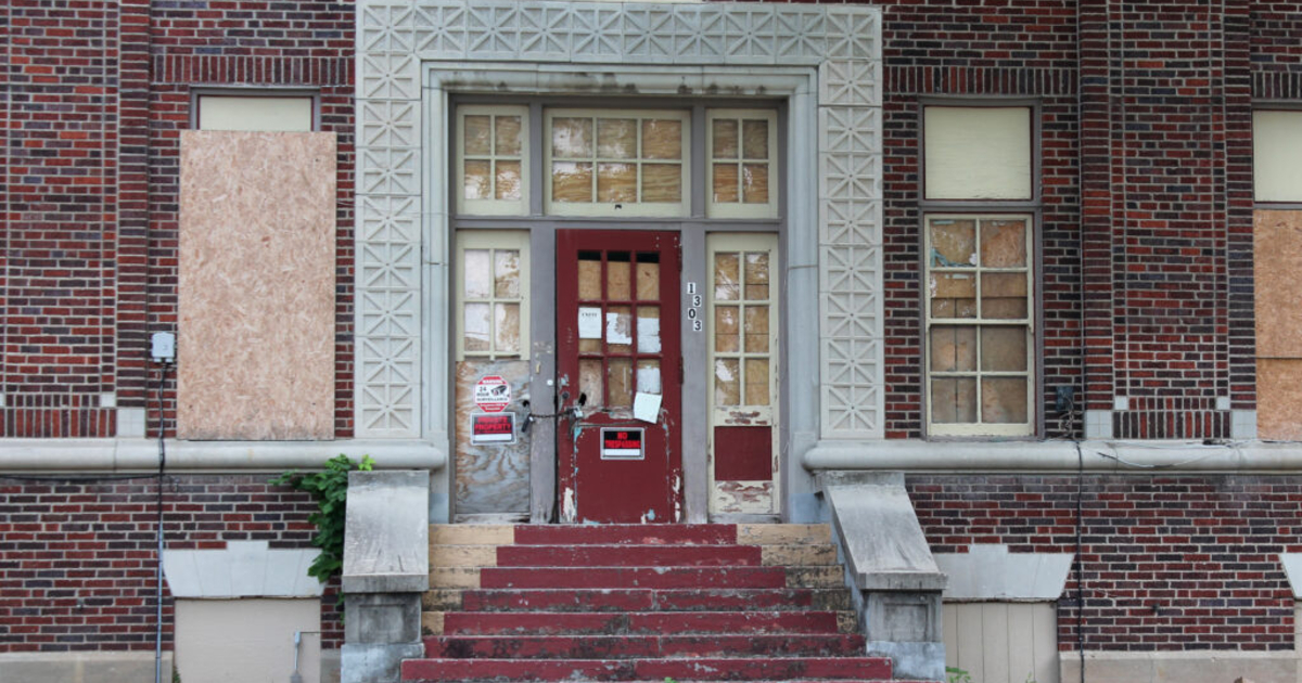 Six former cult leaders sentenced in Kansas City forced labor case ...