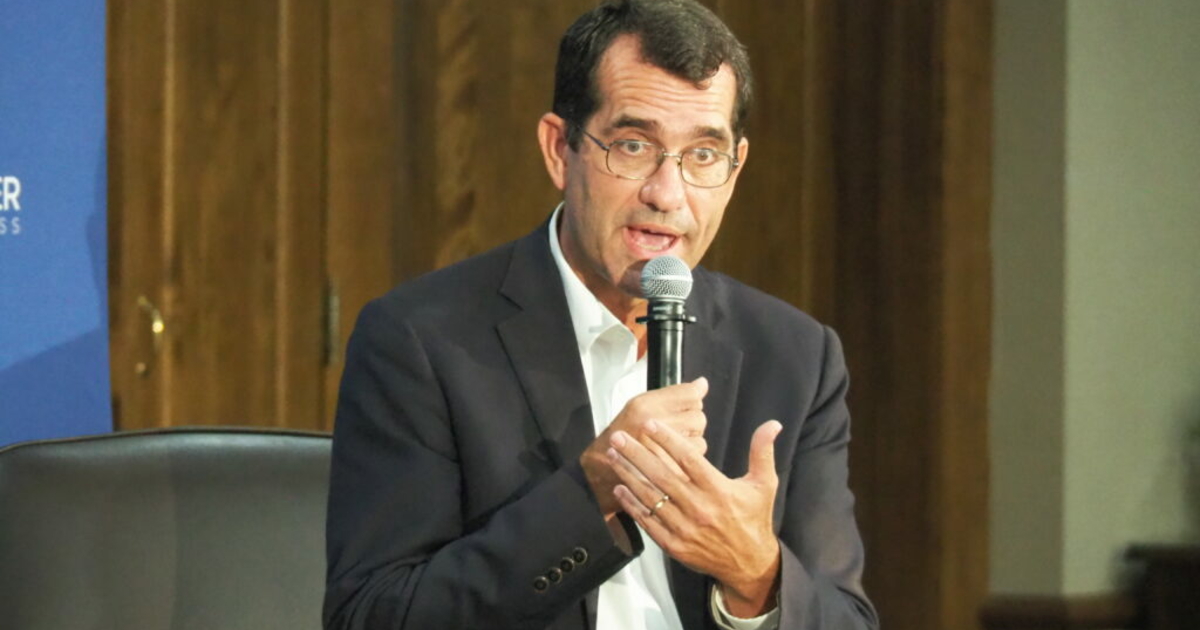 Nancy Boyda complains about Derek Schmidt’s dual residency in Kansas ...