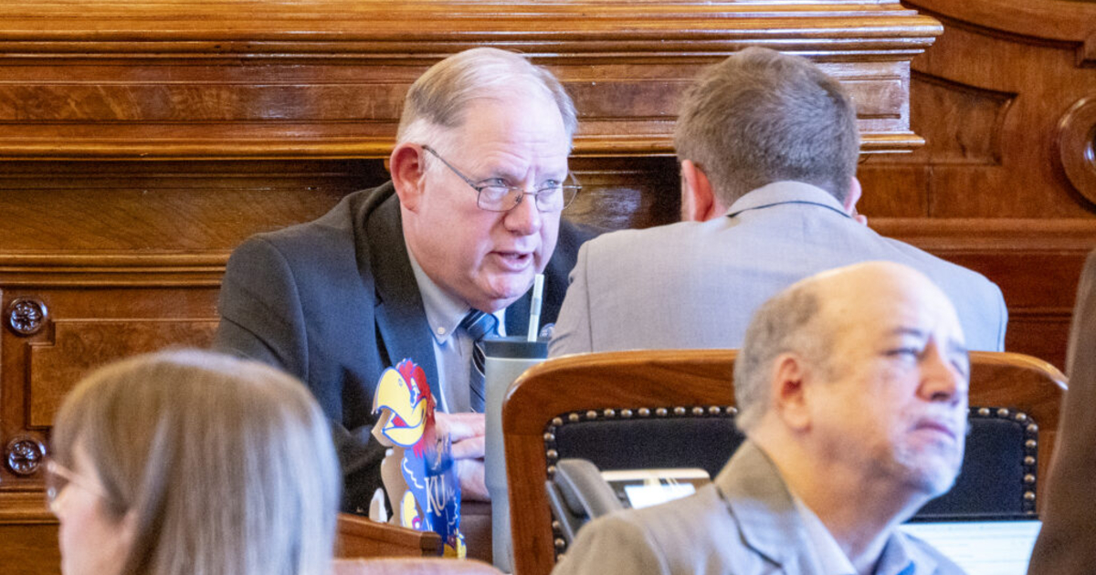 Kansas House Speaker Dan Hawkins rummages around for new excuse to ...