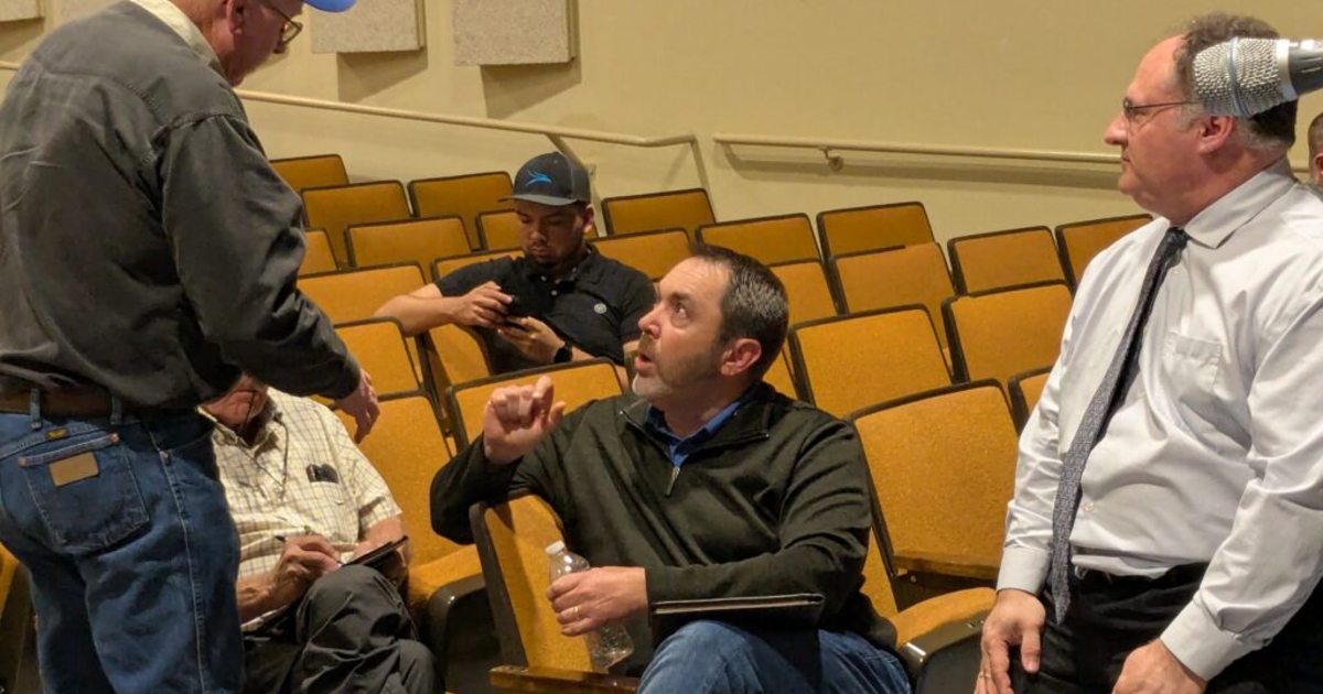 Headstrong Kansans wrangle complexities of permitting Larned feedlot for 88,000 beef cattle ...