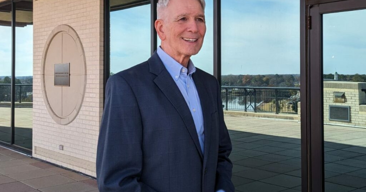 Landry moves Ralph Abraham from health secretary to first-ever surgeon ...