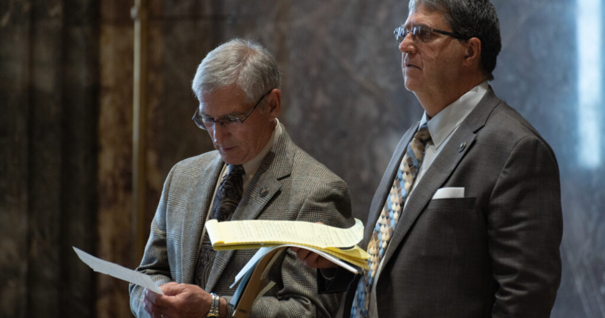 Veterinarian lawmaker files bill to protect animal care clinics after ...