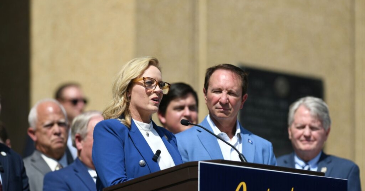 Louisiana Gov. Jeff Landry signs executive order on college campus free ...