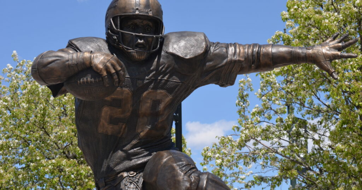 On this day in 1989: Future Hall of Famer Barry Sanders is drafted by ...