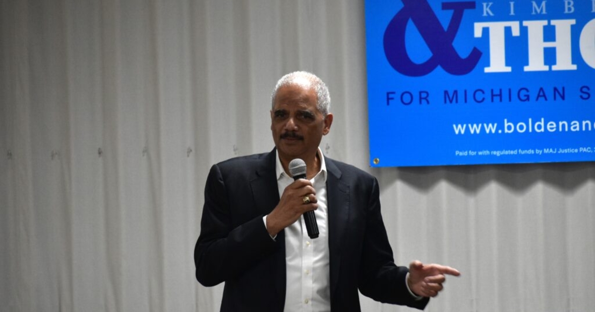 Former AG Eric Holder campaigns for Michigan Supreme Court candidates ...