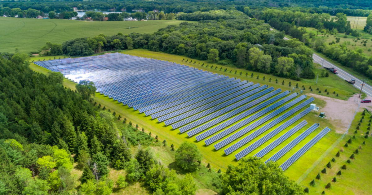 Xcel can pay lower rate to community solar subscribers, Minnesota ...