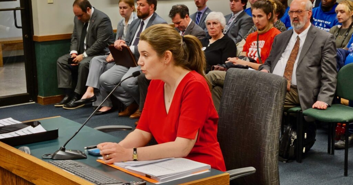 Missouri senators seek to bar kids from accessing pornographic materials from libraries | News ...