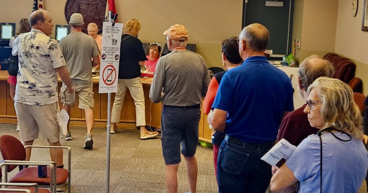 ‘Increasing every day’: Voters line up across Missouri for chance to ...
