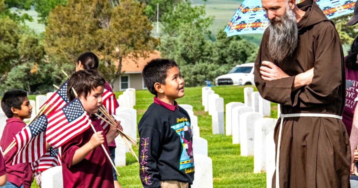 Why we celebrate Memorial Day | News From The States