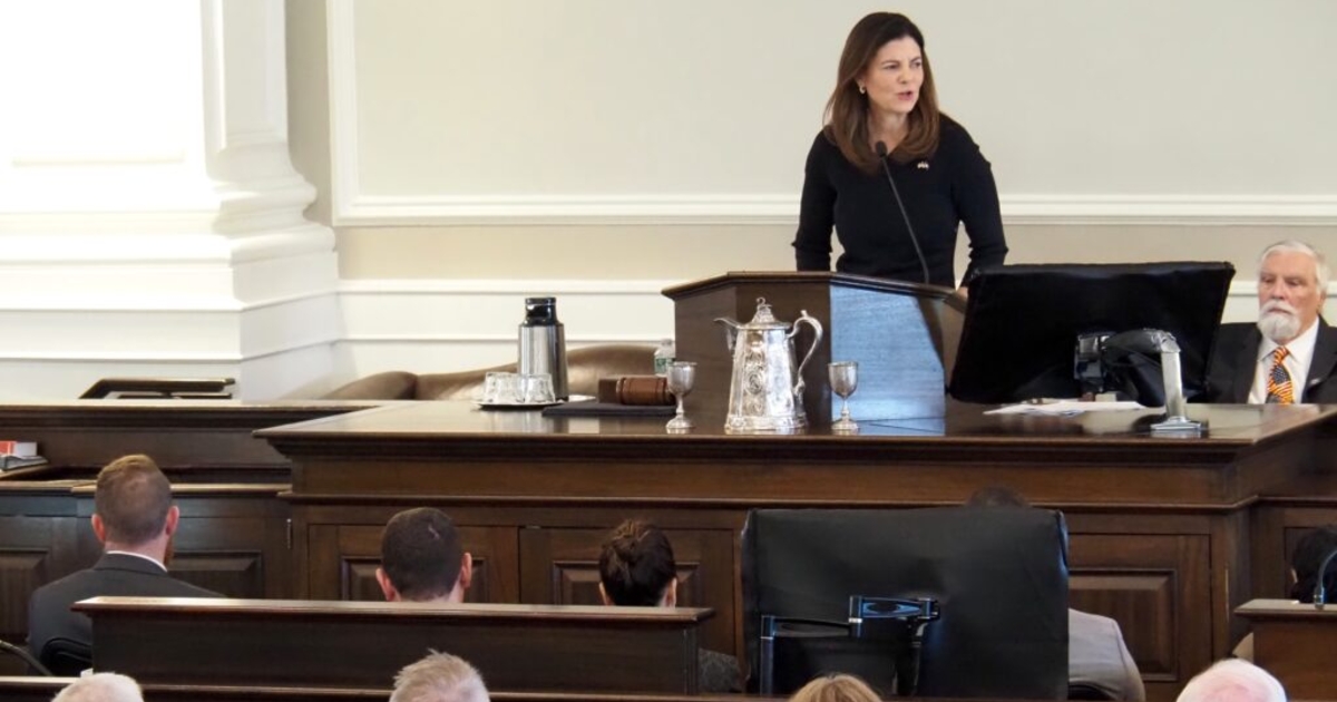 In State of the State, Ayotte touts first-year policy wins, takes shots ...