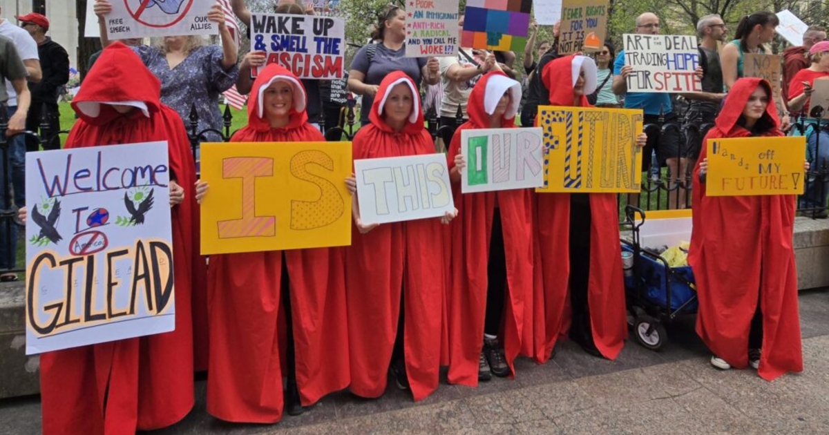 Thousands show up again on Saturday to protest Trump in Ohio | News ...