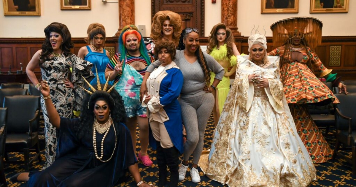 Defying national backlash, Philadelphia’s drag performers press on ...