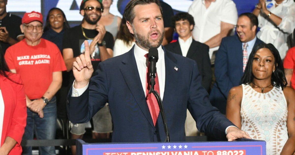 J.D. Vance bashes Harris, Walz during campaign stop in south Philly ...